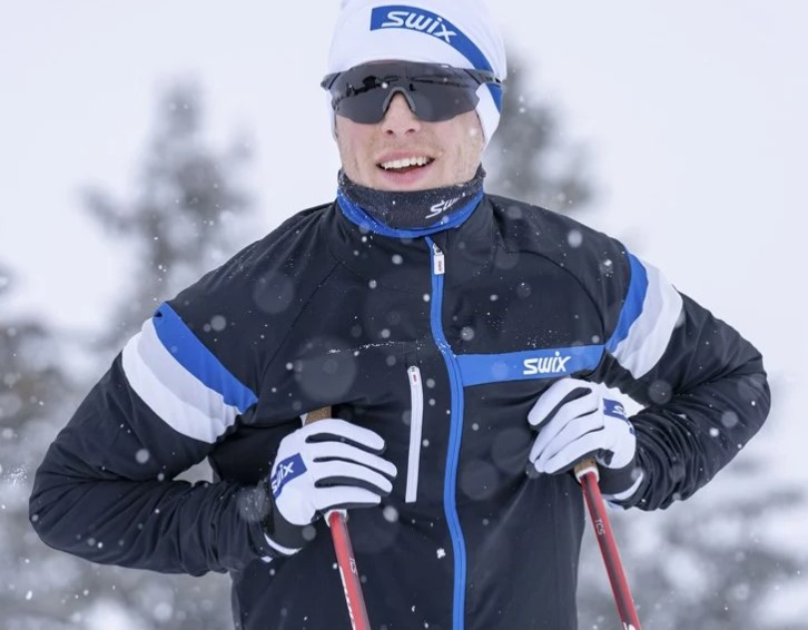 Swix Focus Jacket miesten hiihtotakki black - Urheilujakone.fi verkkokauppa